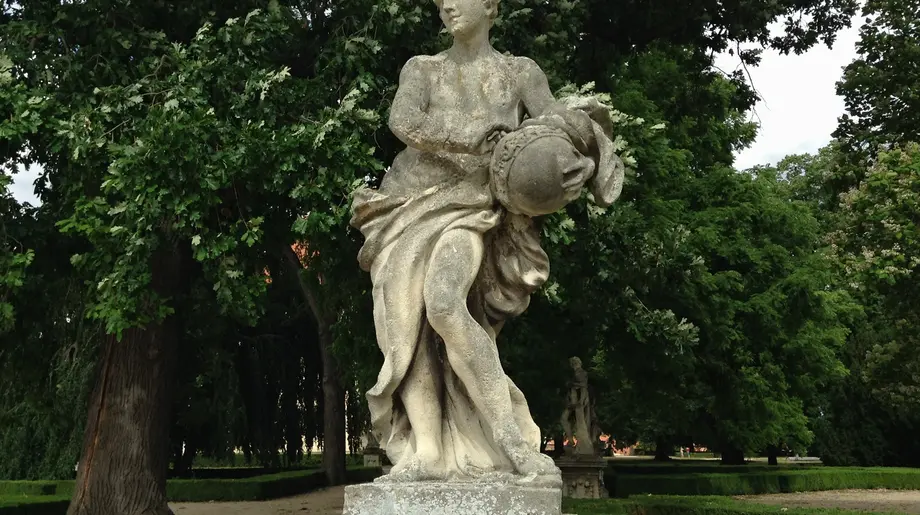 Socha Atlanta, Slavkov u Brna - Národní památkový ústav